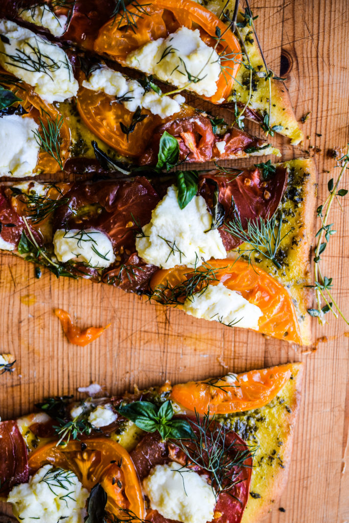 Heirloom Tomato Flatbread - The Frozen Biscuit