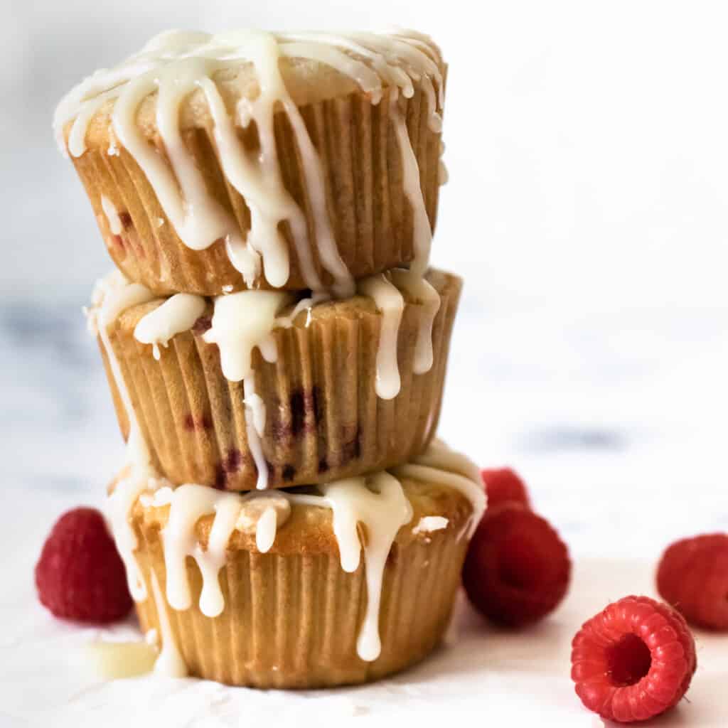 Raspberry and White Chocolate Muffins - The Frozen Biscuit