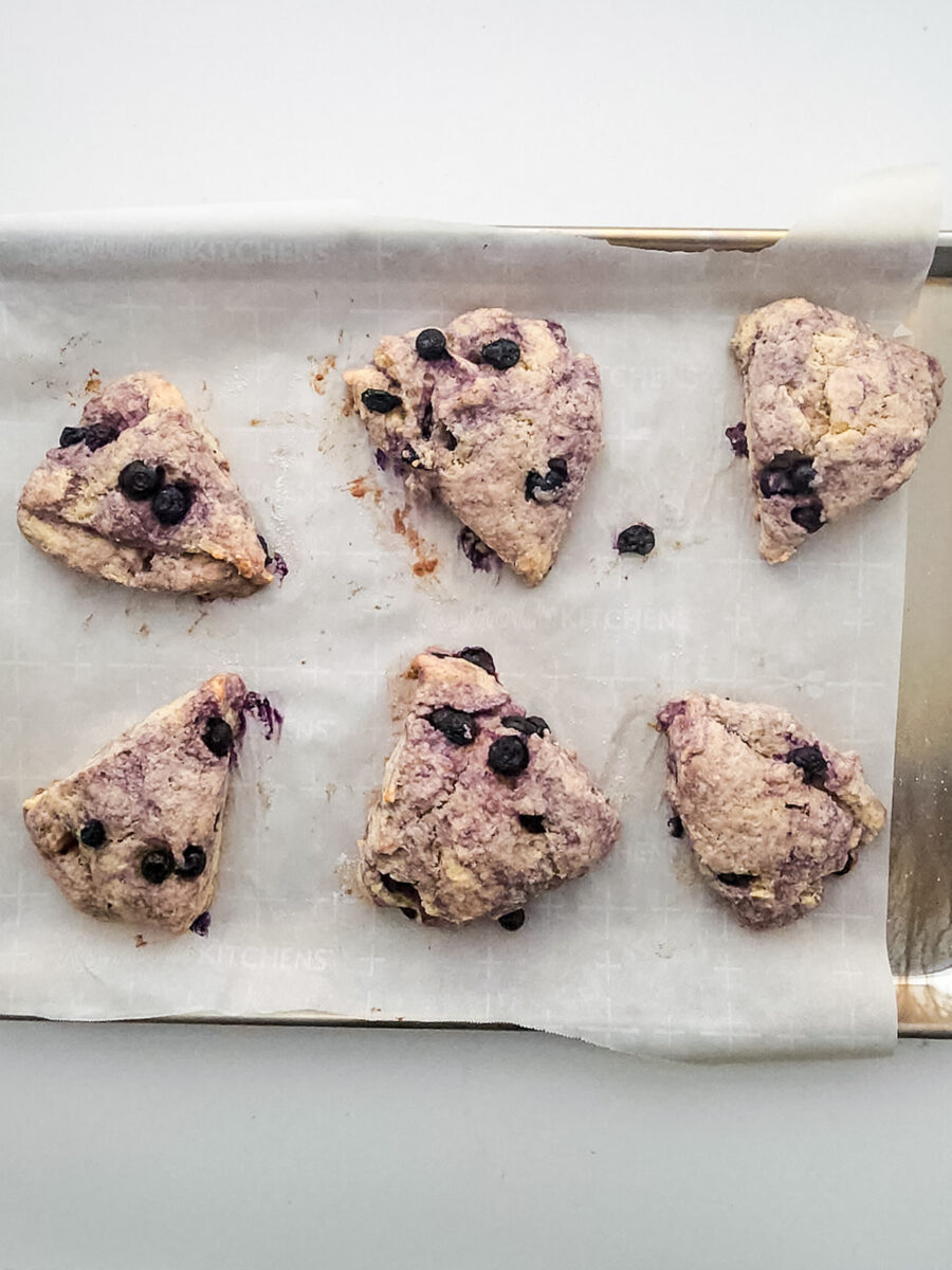 Recipe for Starbucks blueberry scones - The Frozen Biscuit